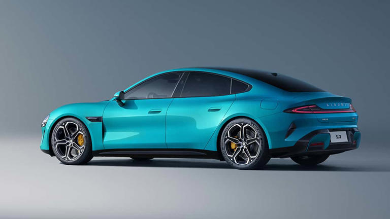 The clever way Volvo solved the biggest issue with electric door handles