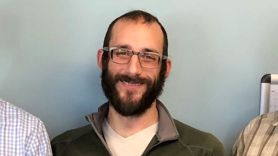 Alex Pretti was an ICU nurse dedicated to helping others, friends and ...