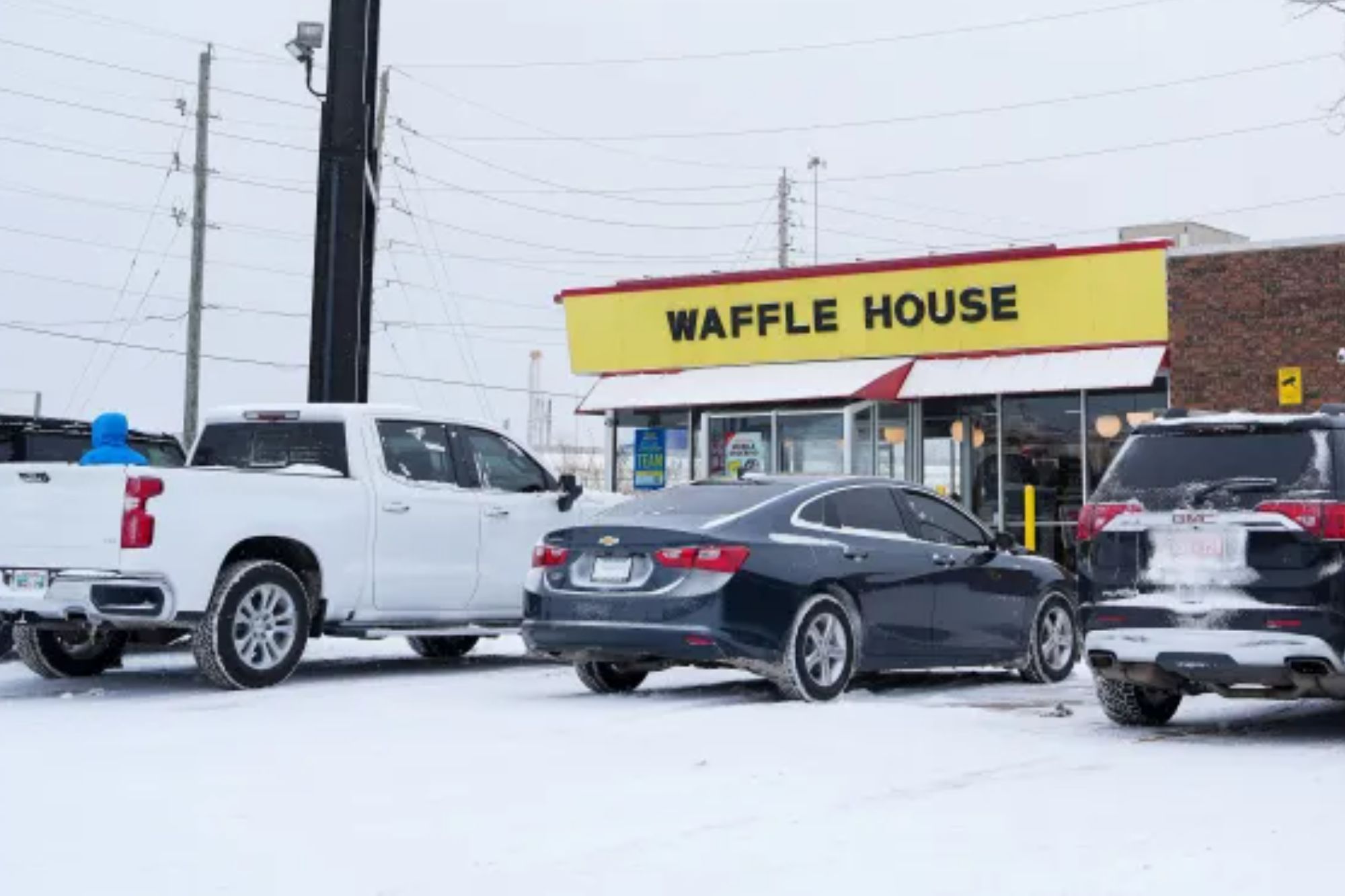 Major sign of how bad winter storm will be: Waffle House locations ...