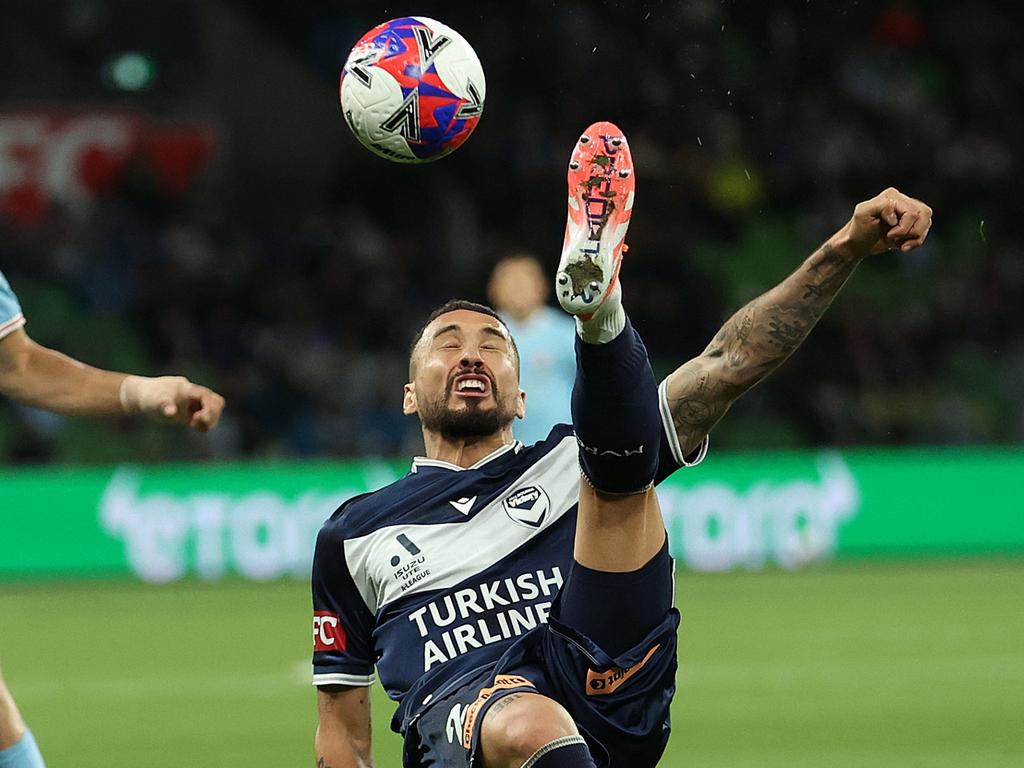 Victory star fires up for 'Big Blue' showdown