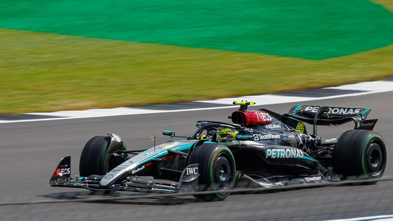Mercedes shakedowns new car at Silverstone, drops wild Microsoft pact