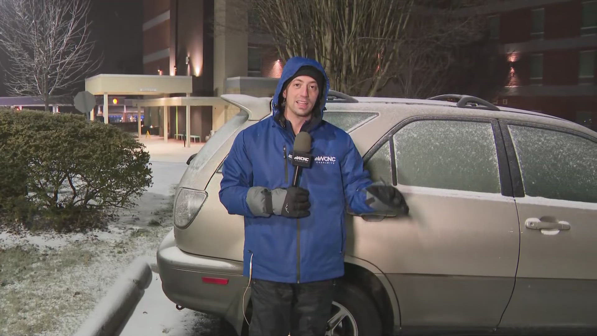 5:30 a.m. ice storm update | Sleet beginning to form in Mooresville