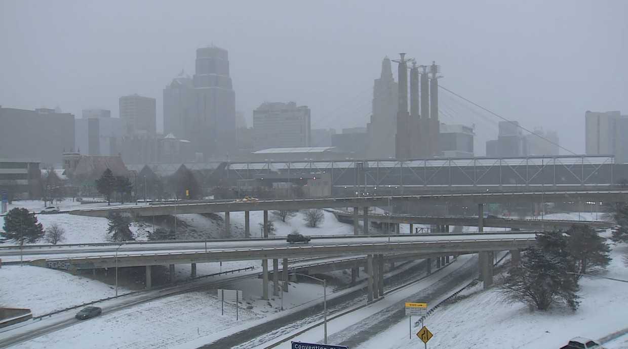 Kansas City sets daily snowfall record as updated totals show 5–6 ...