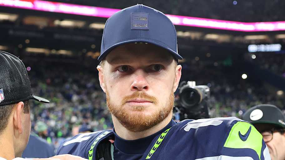 Is Sam Darnold playing today? Full injury update for Seahawks QB vs. Rams
