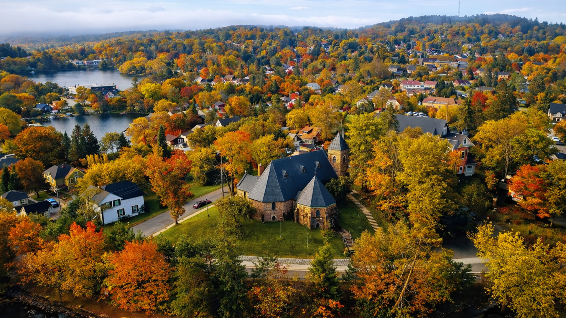 Huntsville Ontario surrounded by fall colors