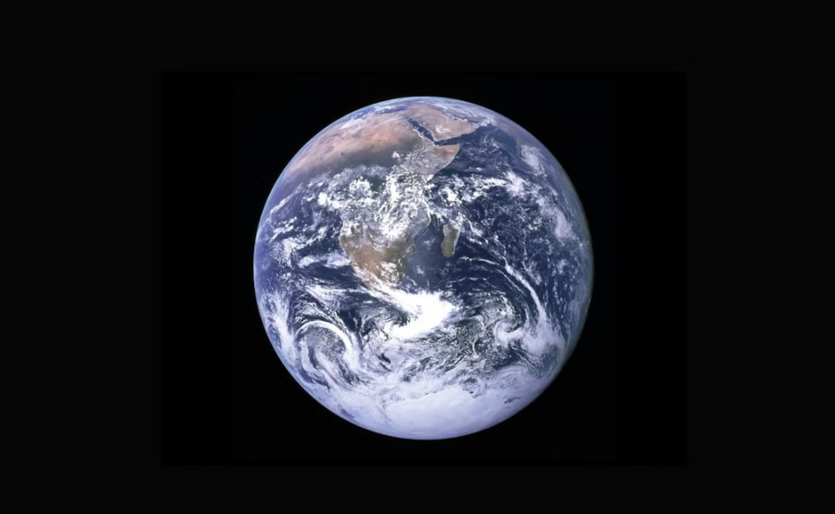 New NASA study explains how Earth got its water