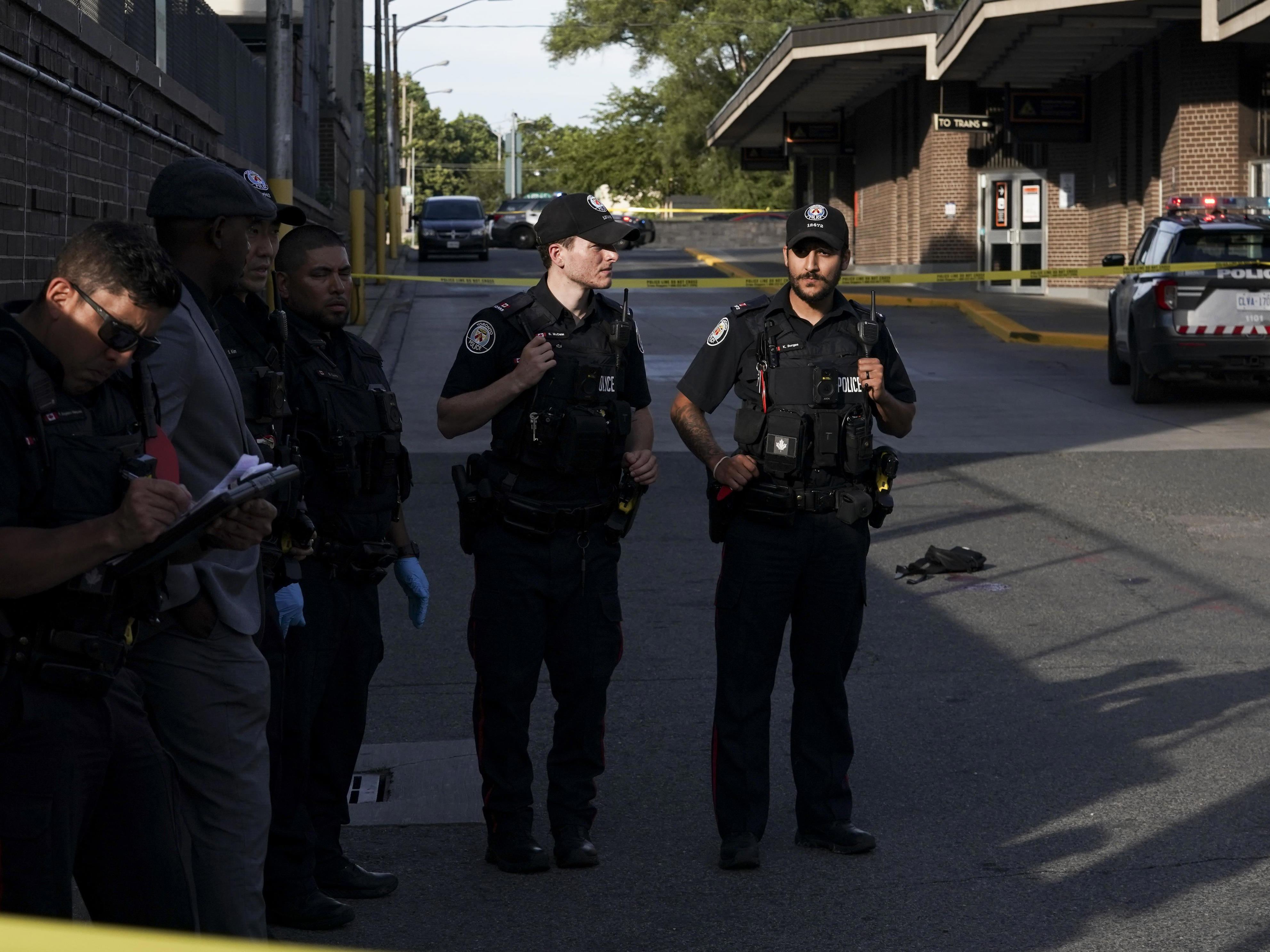 Rajeunissement de la police de Toronto : une supervision adéquate ...