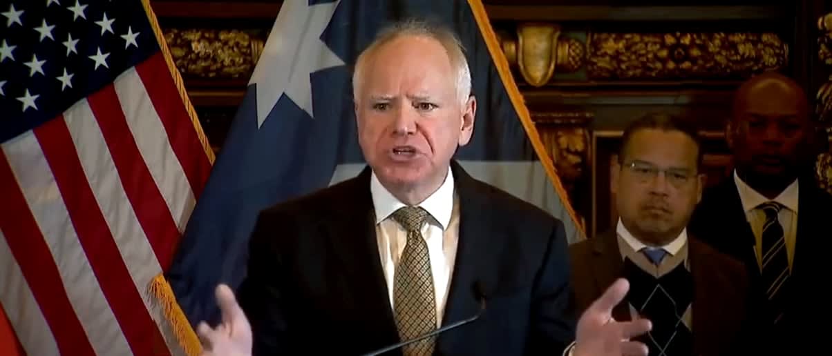 Ilhan Omar, Democrats demand ICE leave Minnesota after man fatally shot ...
