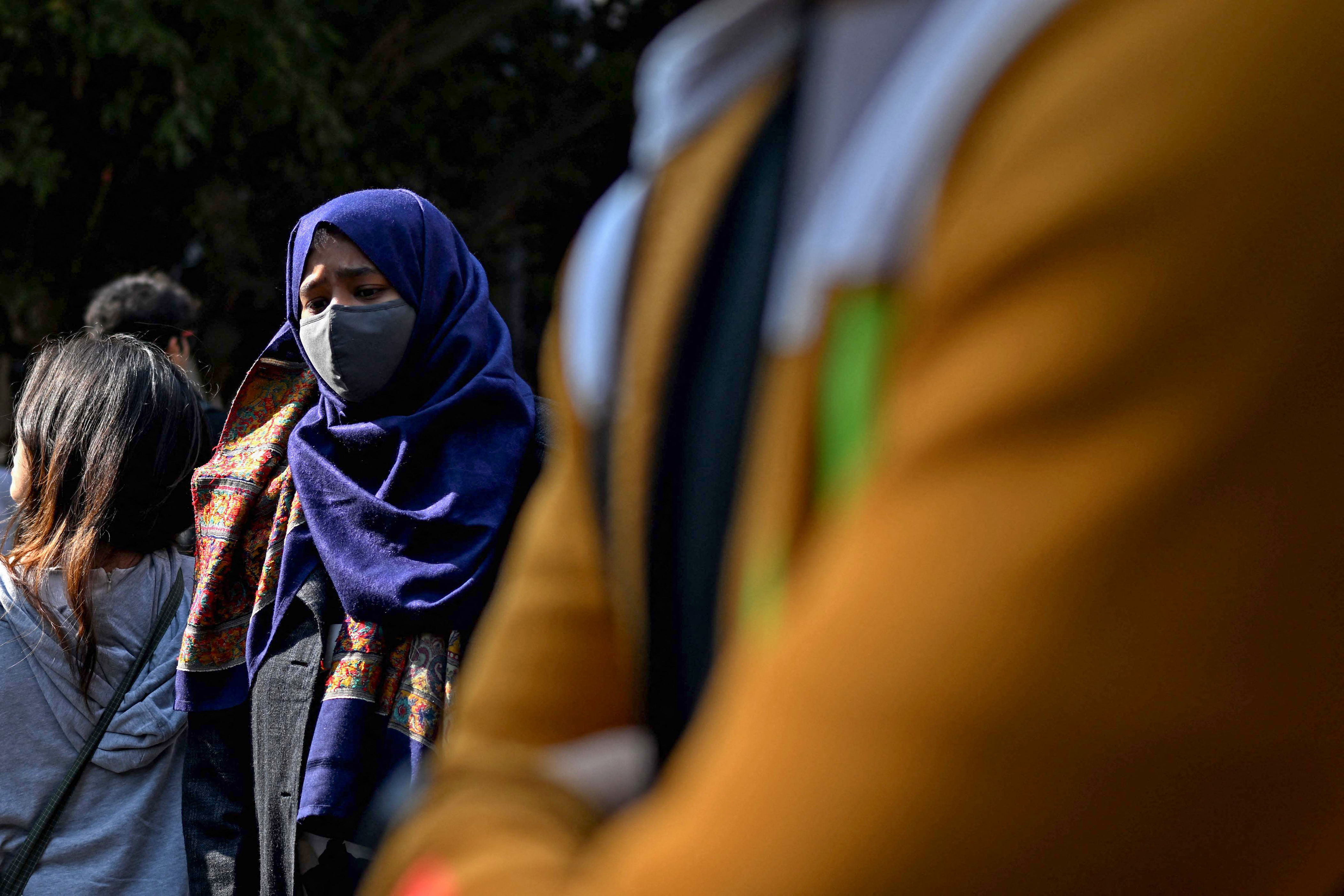 How bad is Delhi’s air? Like smoking half a pack of cigarettes.