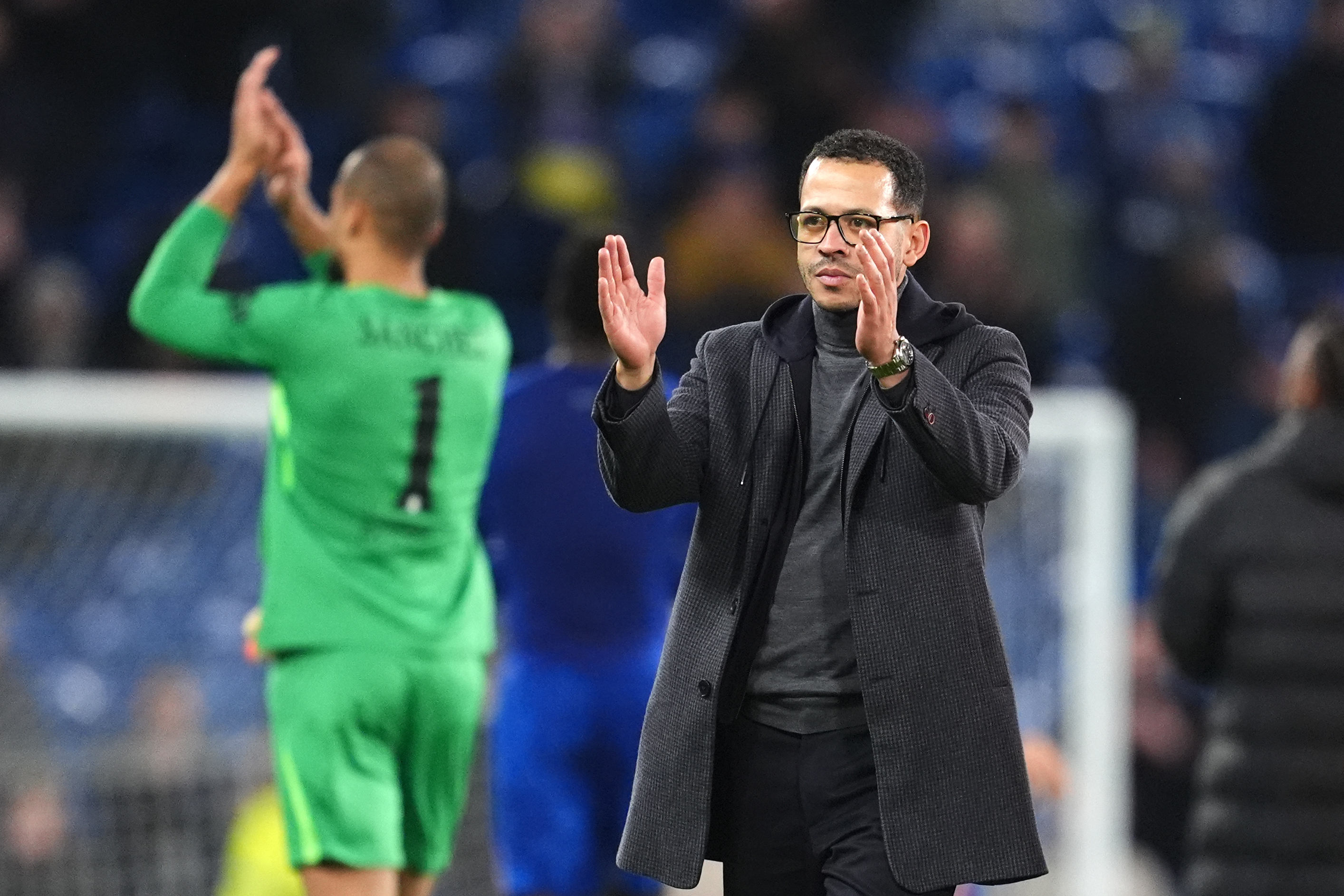 Rosenior vergelijkt Chelsea-spelers met Van der Sar