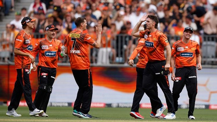 Mitchell Marsh's Perth Scorchers clinch record-extending 6th BBL title ...
