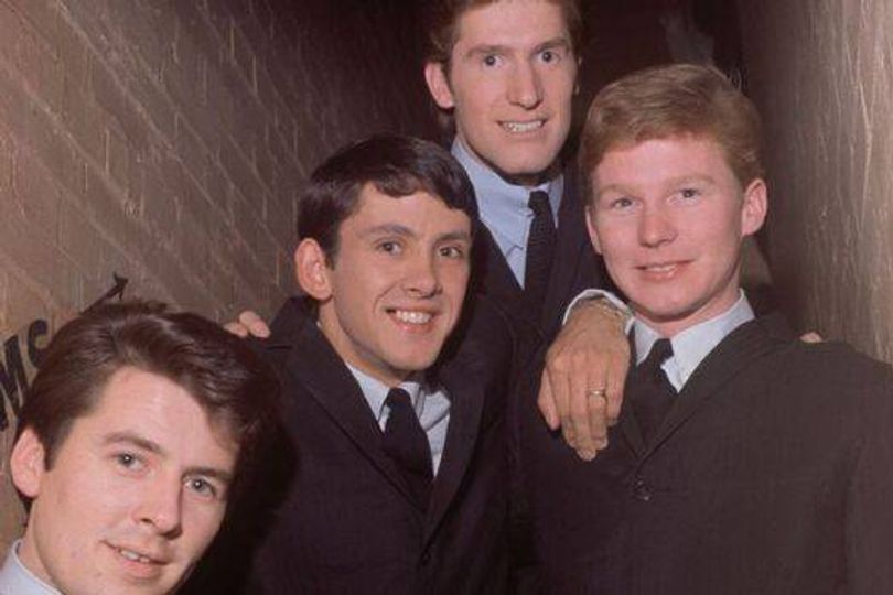 British music icon died penniless despite beating the Beatles in charts