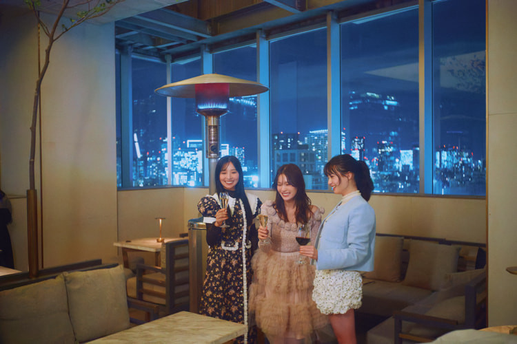 高級感があってだれより目立つ♡ ラウンジ飲みでまといたい【デコラ服】コーデ特集