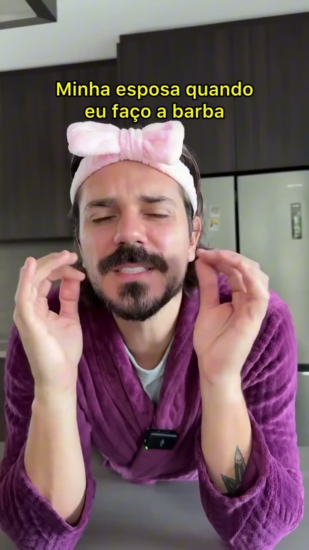 Reação da minha esposa me vendo sem barba 😅