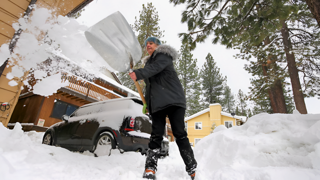 North Carolina activates National Guard as 6-inch ice storm bears down ...