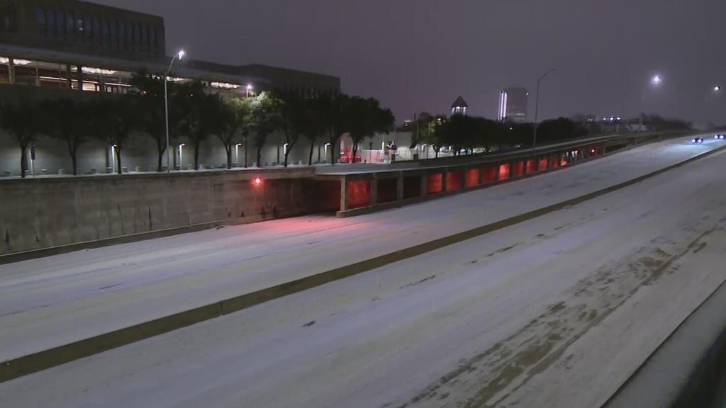 Thousands without power across Texas as winter storm sweeps through state