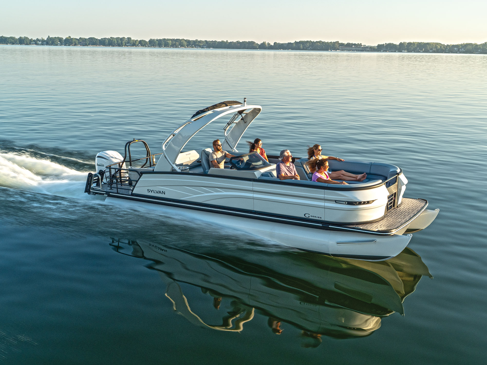 Eight great pontoon boats