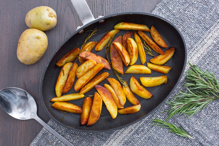 Pan-fried potatoes
