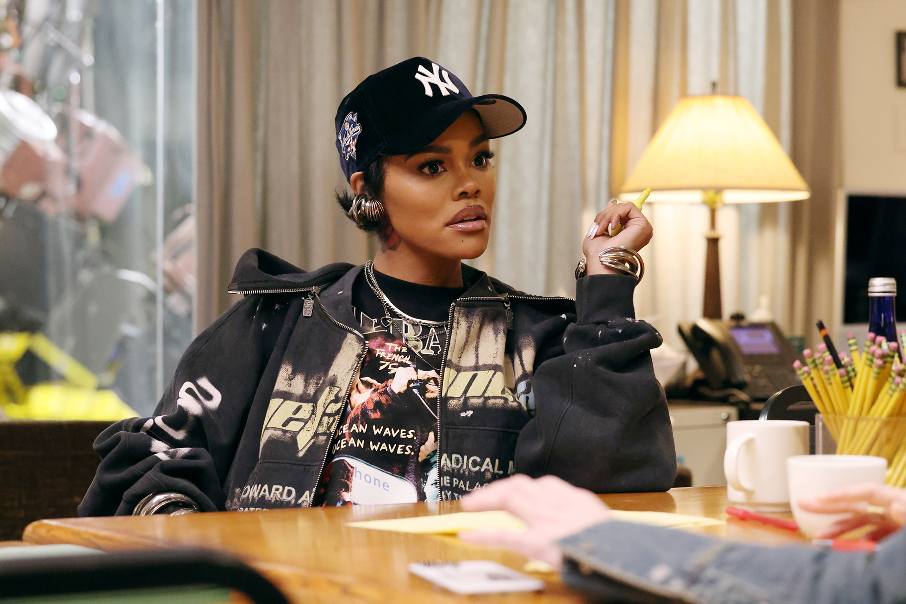 Watch Teyana Taylor's Saturday Night Live sketches & monologue from ...