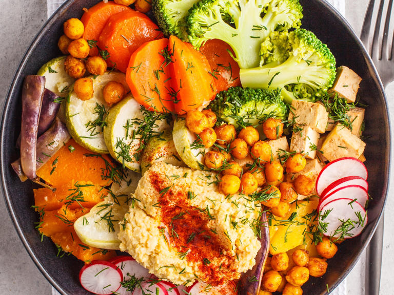 Everything a heart health dietitian eats in a week, including plant ...