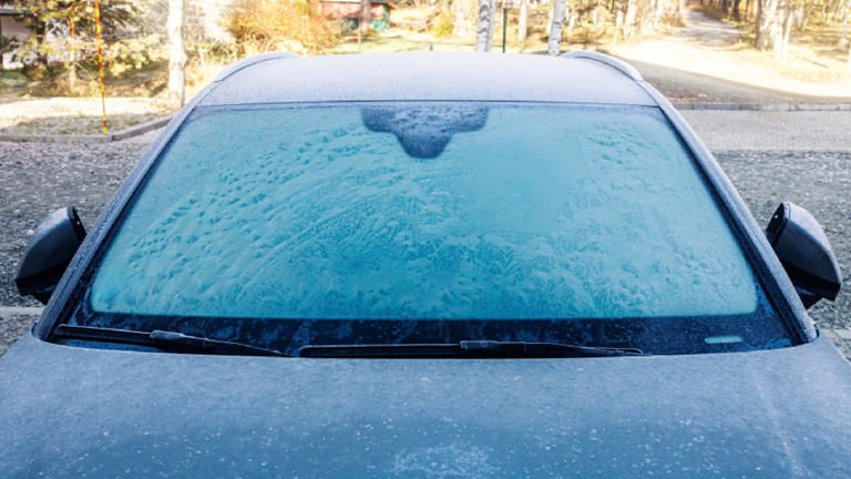 Never pour hot water on a frozen windshield — here's the safe way to ...
