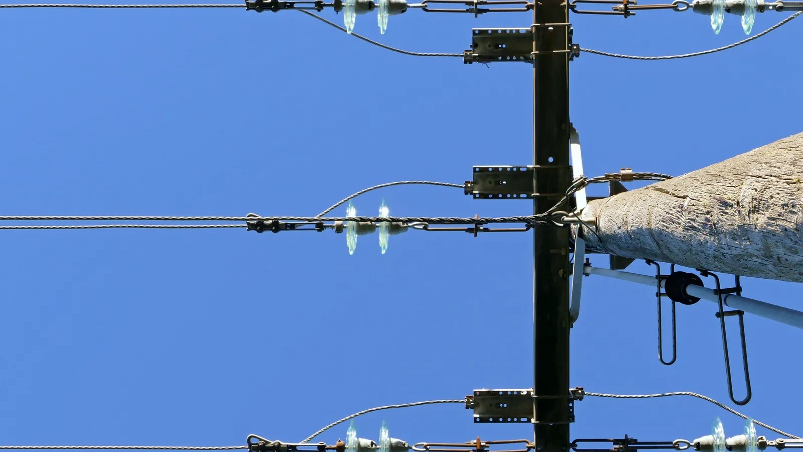 5 neighborhood features that quietly tank your property value