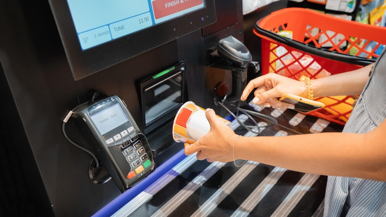Self checkout theft explodes as Walmart and Dollar General yank machines