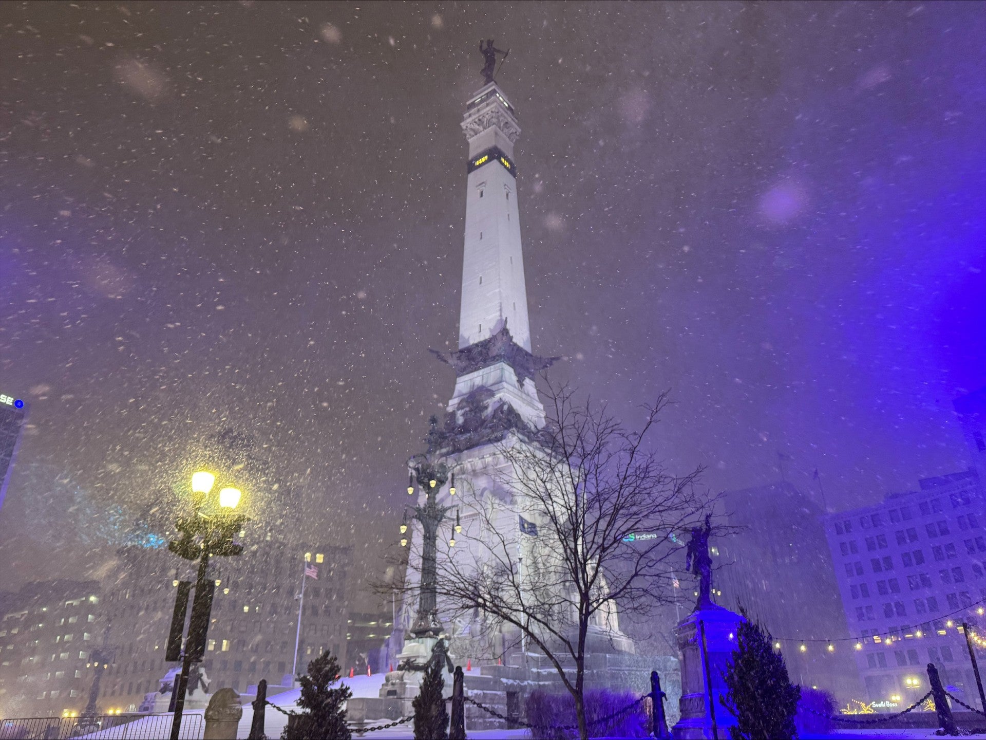 Indiana State Police report 70 crashes amid snowfall