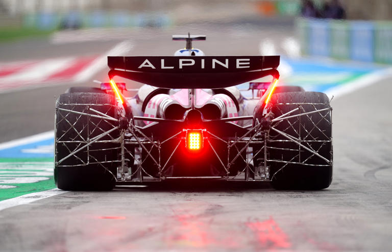 Horner considers investment in Alpine after Red Bull exit