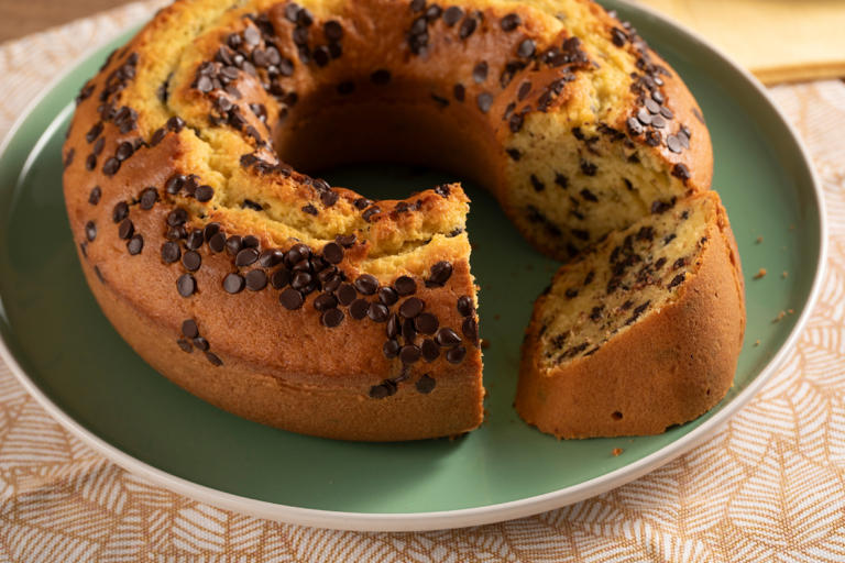 Chocolate chip bundt cake