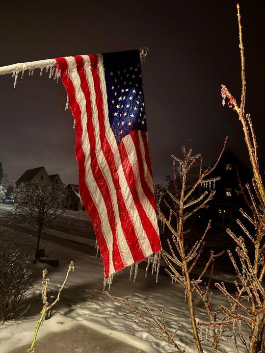 Photos: Freezing rain turns to ice amid winter storm in TN, KY