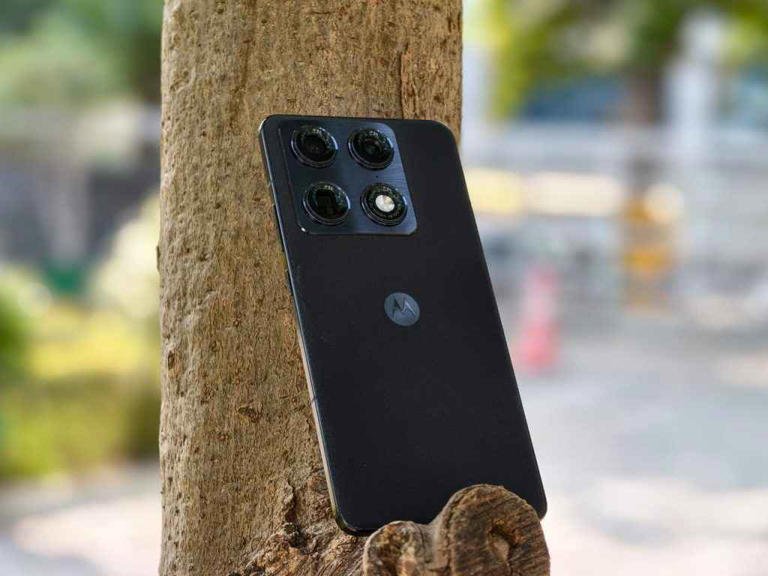 Motorola Signature review: A flagship that focuses on what matters