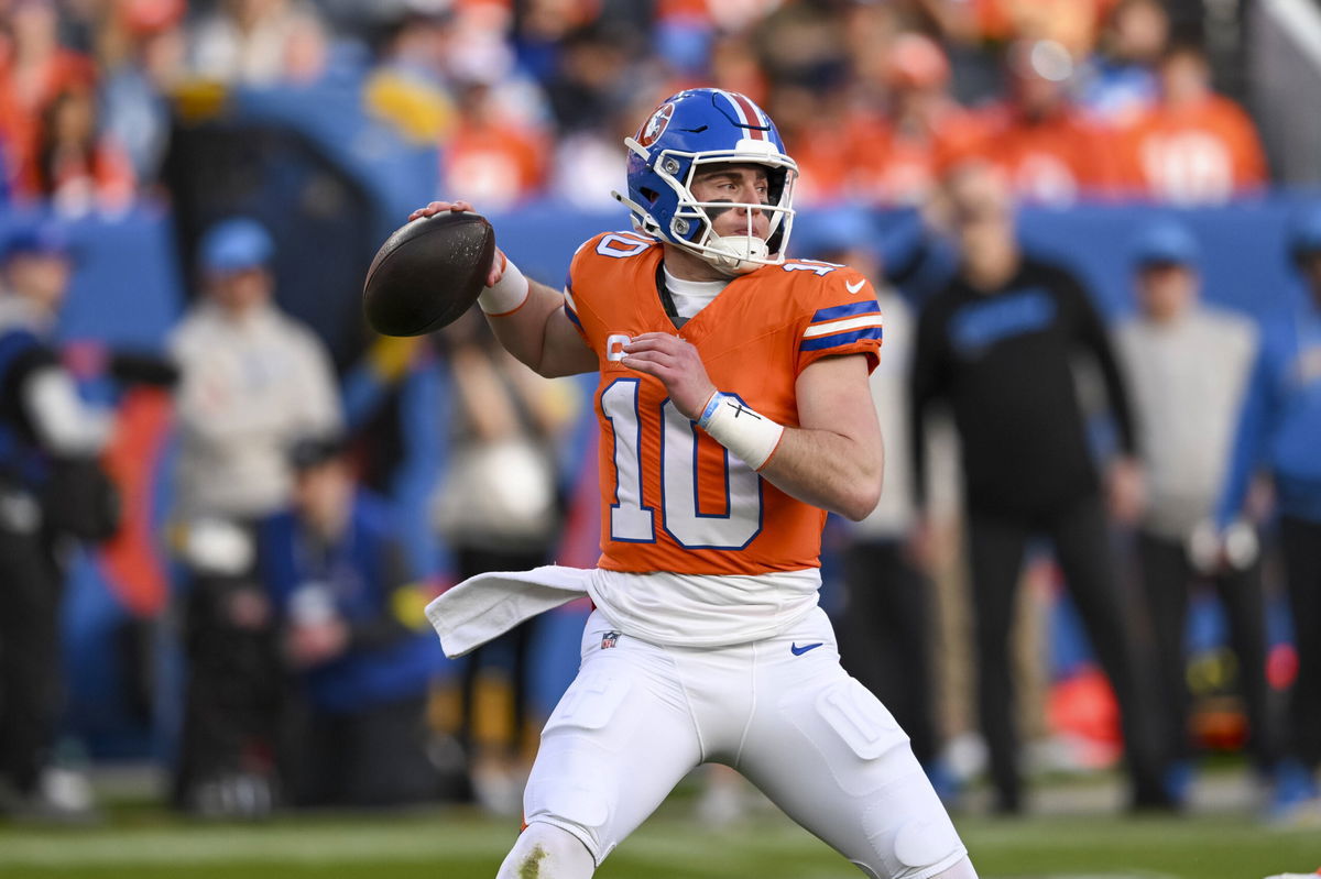 NFL Rankings: Top 20 Players With Most Completion Percentage In 2025-26