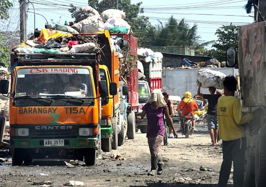 Cebu City orders stricter sanitary measures on garbage trucks