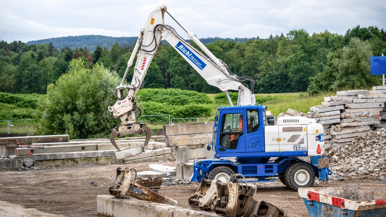 Hyundai HW210A working at recycling facility in Switzerland