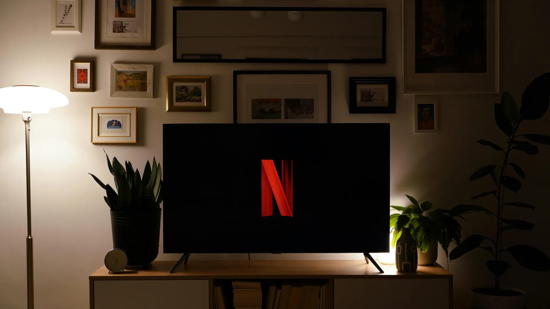 Aha! Dít is waarom we slechte televisieseries zo leuk vinden