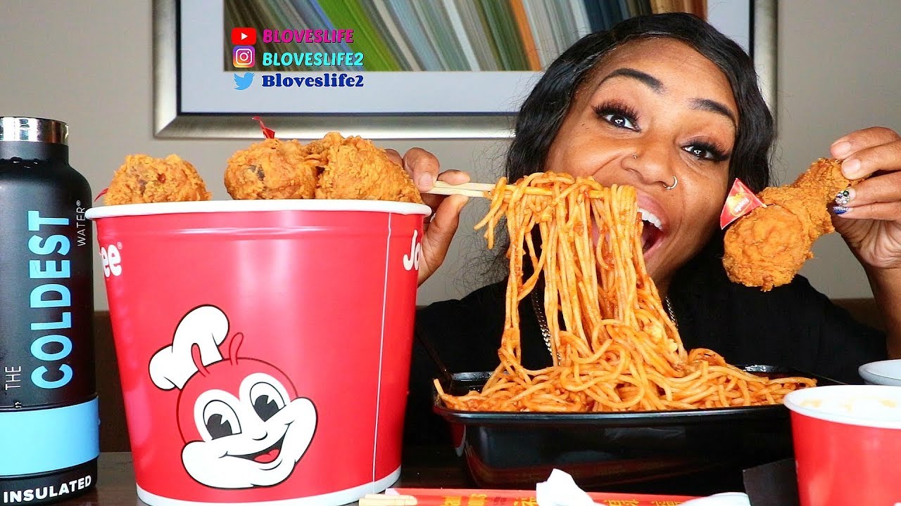 Jollibee crispy fried chicken and spaghetti taste test