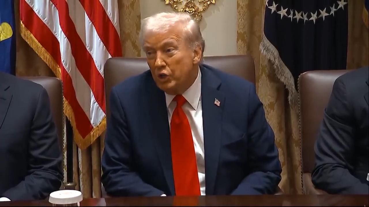 'I met Bobby 20 years ago': Trump cooks up new lie, claims he and RFK ...