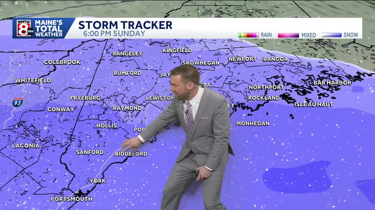 Heavy snow moving in today 1/25. Track the details with Maine's Total ...