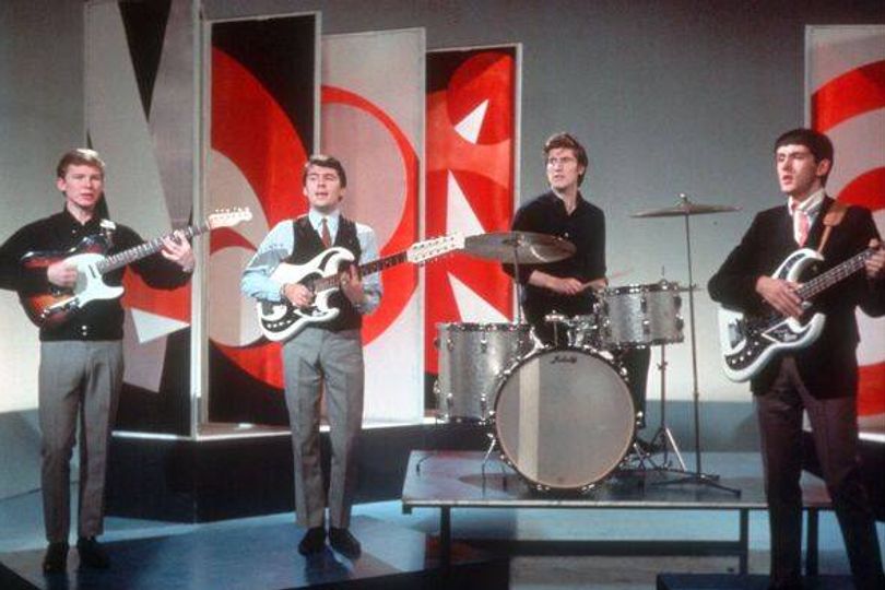 British music icon died penniless despite beating the Beatles in charts