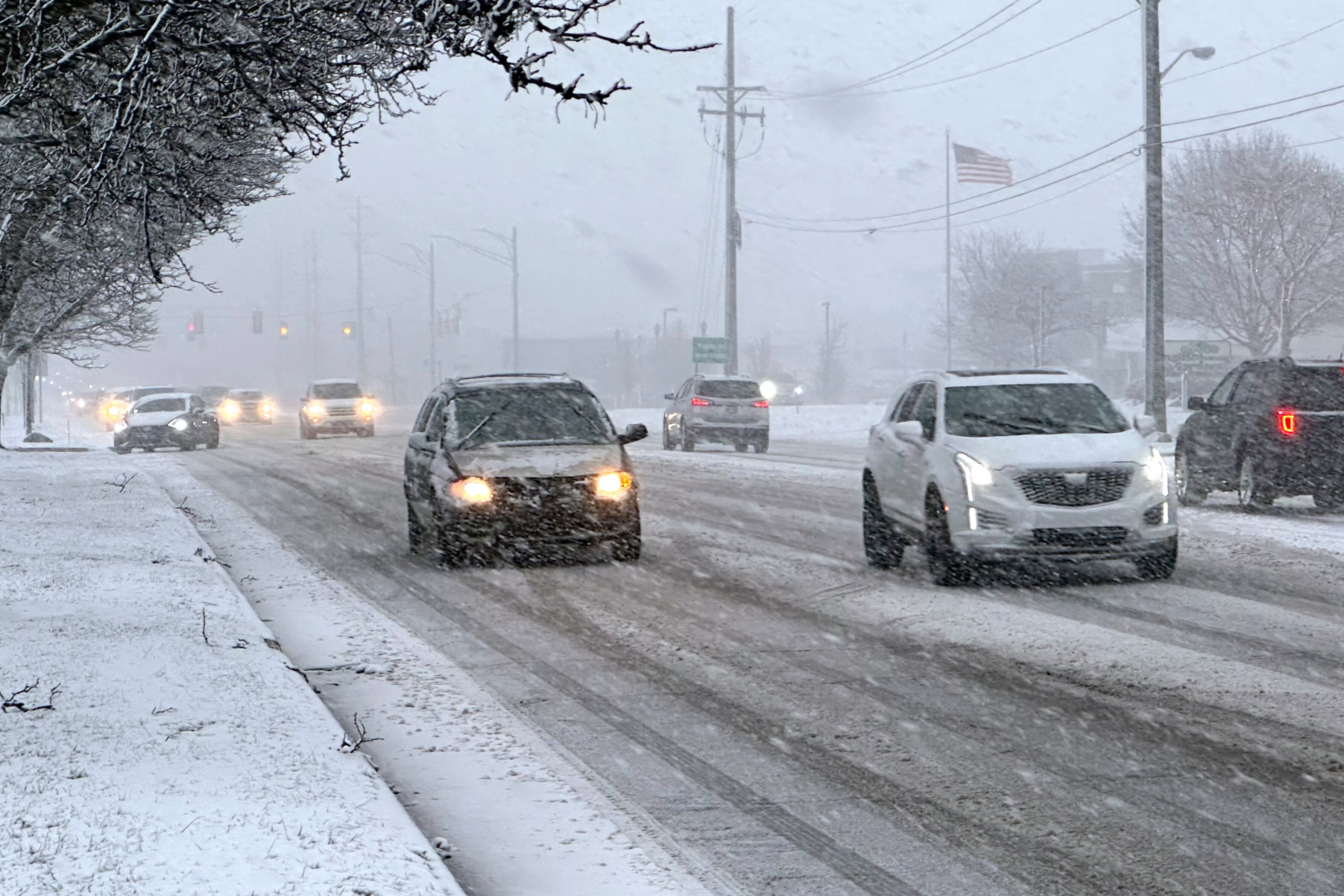 Weather updates: Extreme cold persists, snow impacts in and around ...
