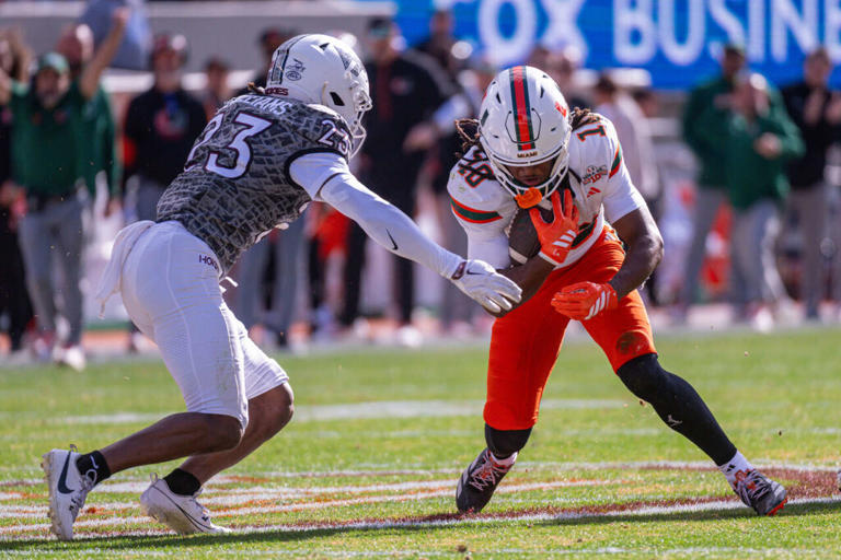 2025 Ceddy Awards: Best and the Worst of the 2025-26 college football ...