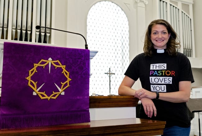 'Don't look away.' OKC clergy visit Minneapolis, act as witnesses