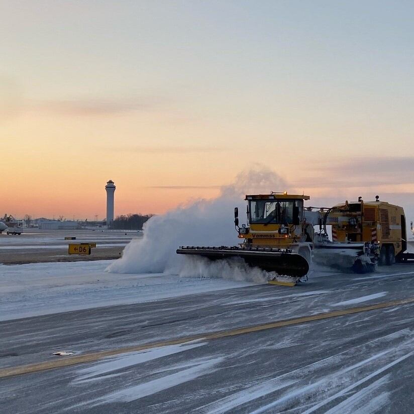 Major flight disruptions at CVG due to winter storm