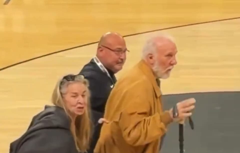 NBA : l’émouvante apparition publique du légendaire coach des Spurs ...