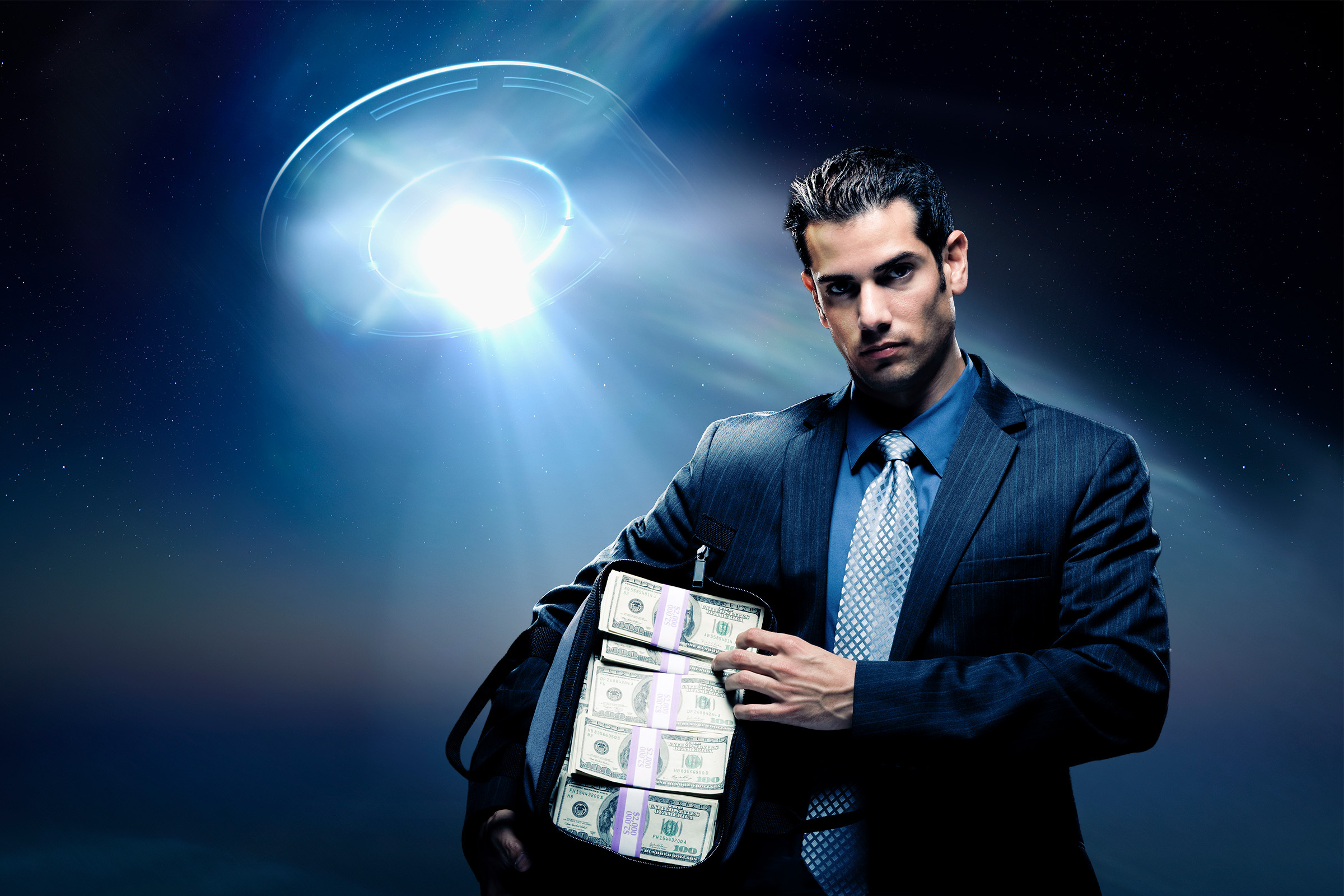 Former banking insider makes strange warning about discovery of alien life