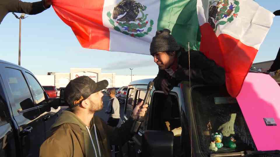 'I have a right to be here' - Immigrant protest against ICE