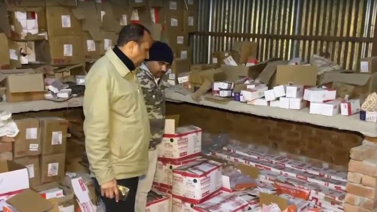 Armed men storm Haryana college, tie guards and flee with wires worth ...