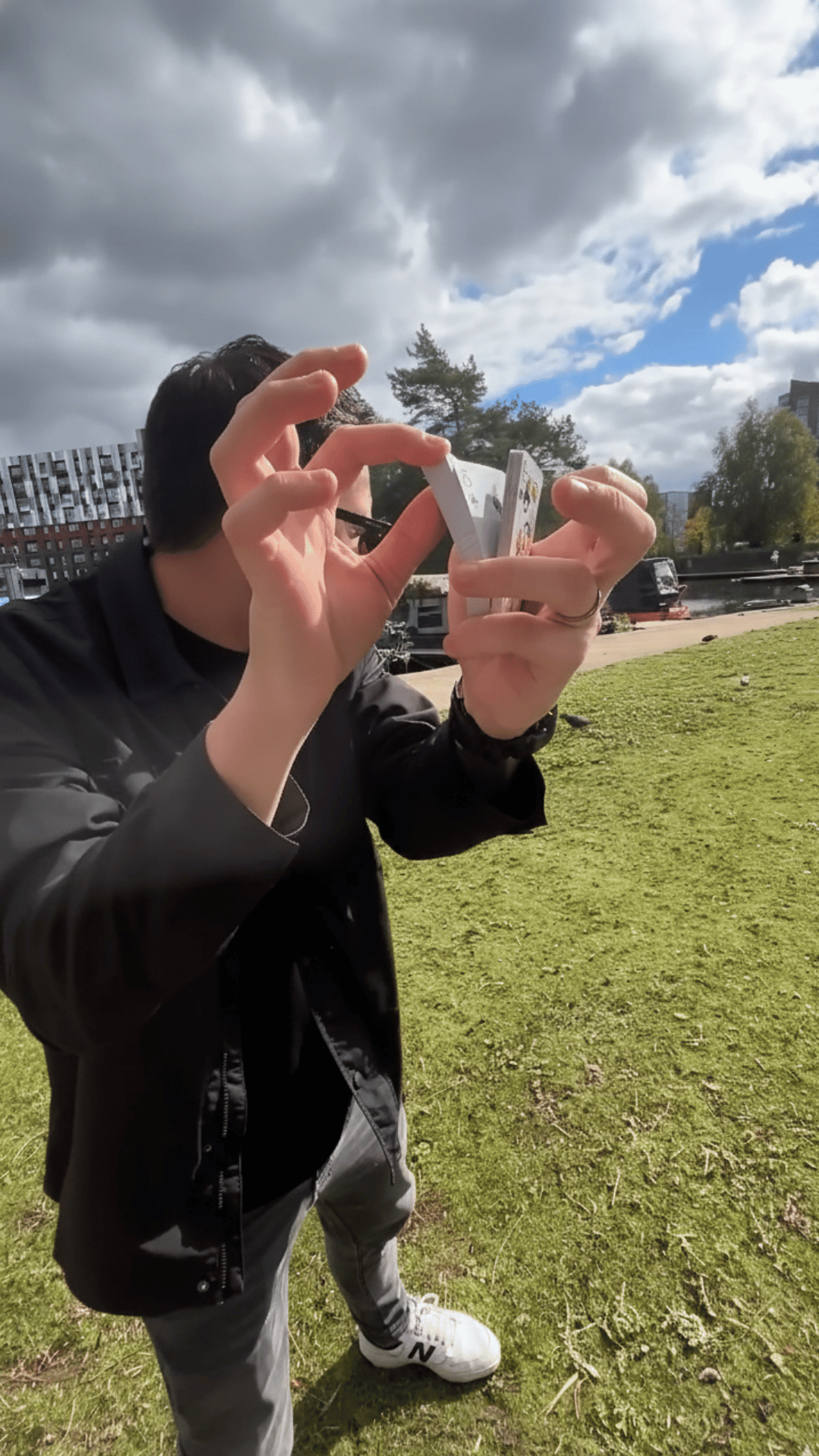 How did he guess the exact card?