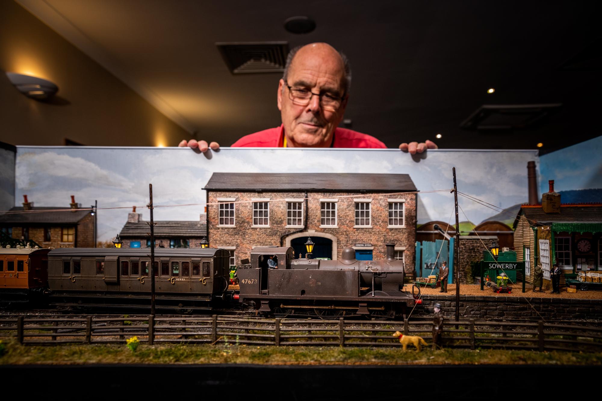 Normanton and Pontefract Model Railway Society show: Best pictures as ...